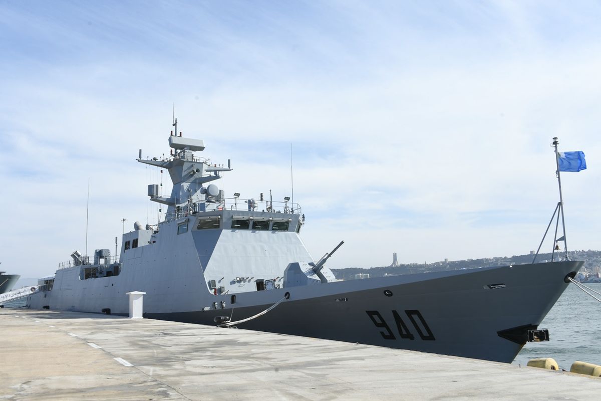 La marine algérienne a mis en service la corvette El Moutassadi