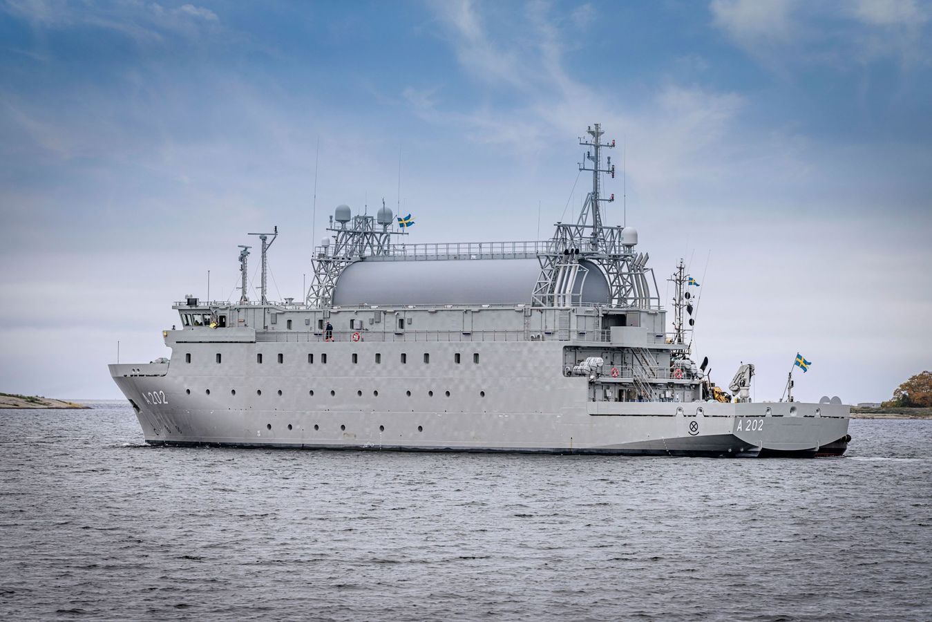 La marine royale suédoise : nouveau navire, le HSwMS Artemis - Magazine ...